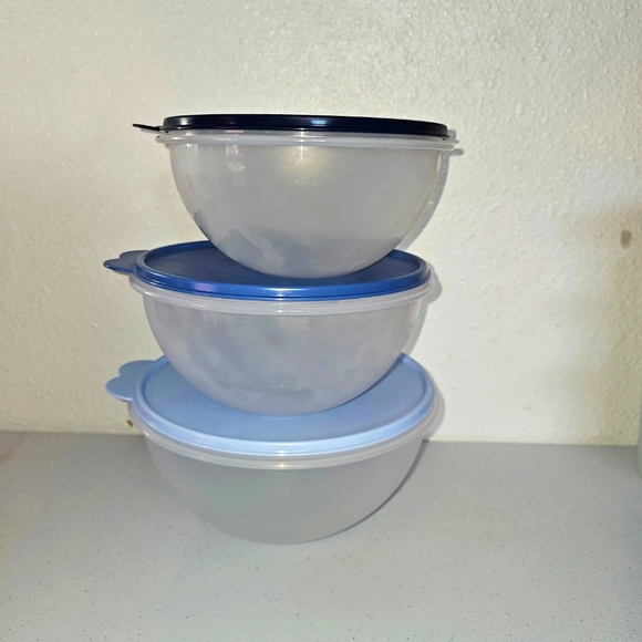 Tupperware | Kitchen | Tupperware Bowls | Poshmark